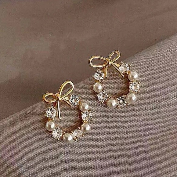 Jewelry | Gorgeous Faux Pearl Bow Stud Earrings | Poshmark